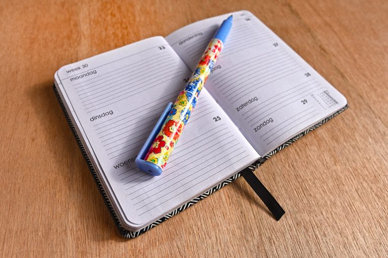 How To Properly Write With A Ballpoint Pen - InexPens